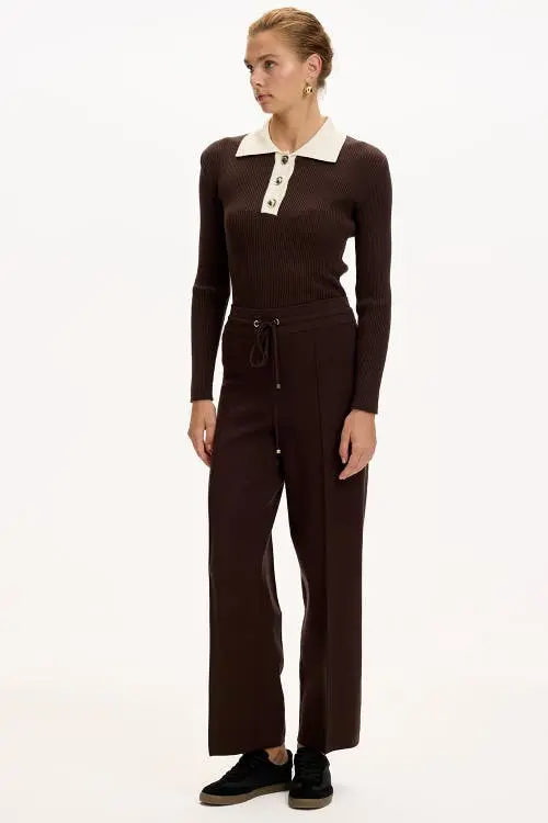EXQUISE Drawstring Knitted Trousers - Brown