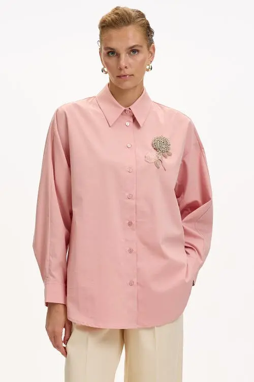 EXQUISE Jaelyn Embellished Long Sleeve Shirt - Light Pink