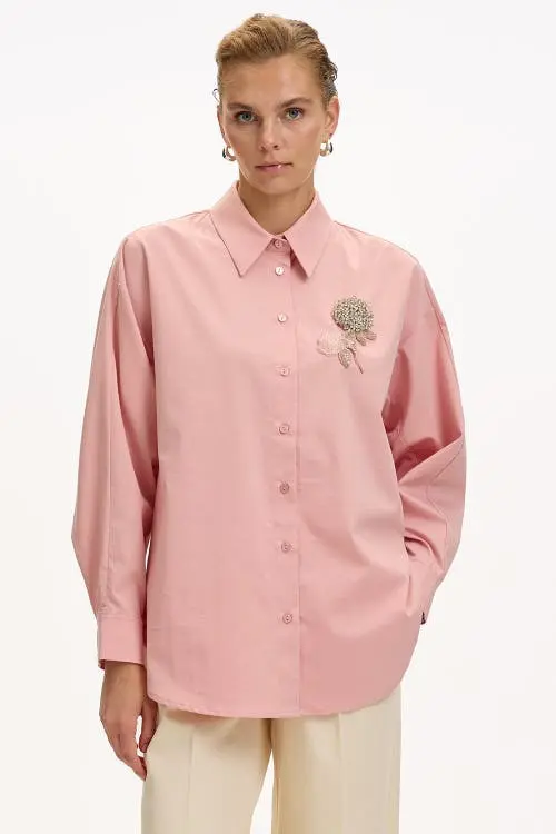 EXQUISE Jaelyn Embellished Long Sleeve Shirt - Light Pink