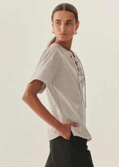 EXQUISE Milani Blouse