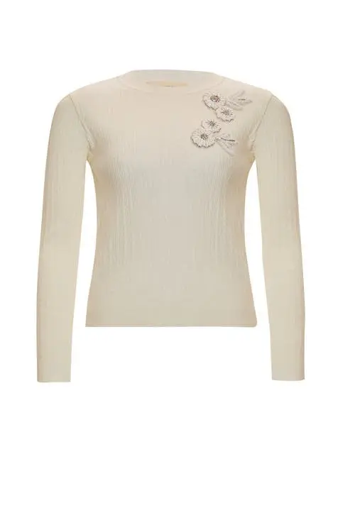 EXQUISE Ryann Embroidered Knit Blouse - Ecru
