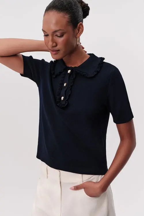EXQUISE Parker Ruffle Collar Short Sleeve Knit Blouse