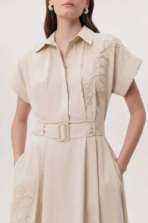 EXQUISE Kelsie Short Sleeve Midi Shirt Dress With Floral Embroidery - Cream