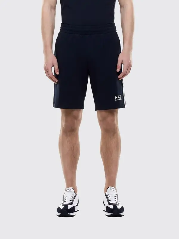 EA7 Shorts