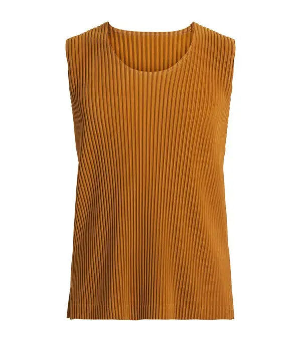 Issey Miyake Pleated Vest - Brown