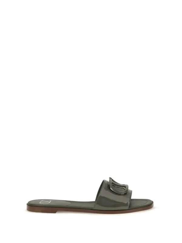 Valentino Garavani Vlogo Patent Leather Slide Sandals - Green