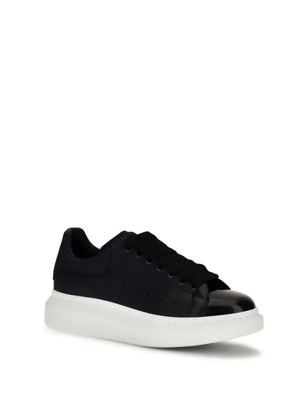 Alexander McQueen Oversized Sneakers In Lea - Blue