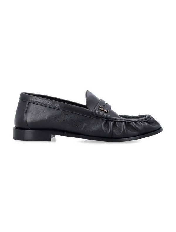 Saint Laurent Cassandre Calfskin Loafers With Moccasin Toe And Brass Detail - Nero
