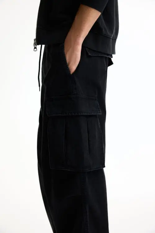 H&M Loose-fit Cargo Pants