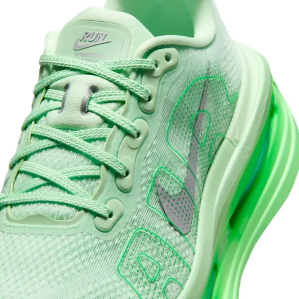Nike Vomero Premium Road Running Shoes
