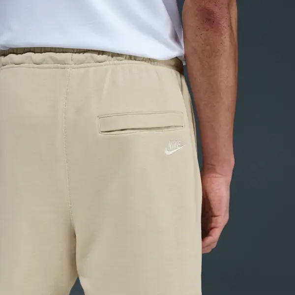 Nike Club French Terry Flow Shorts - Brown