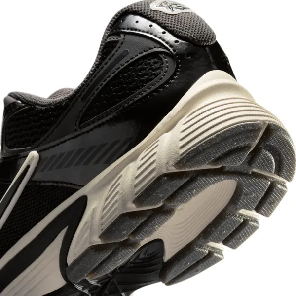Nike V5 Rnr "jackie Robinson Day" Baseball Shoes - Black