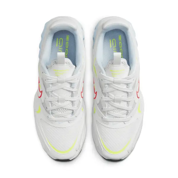 Nike Zoom Air Fire Athletic Shoes - White