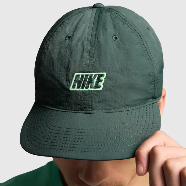 Nike Club Unstructured Flat Bill Cap