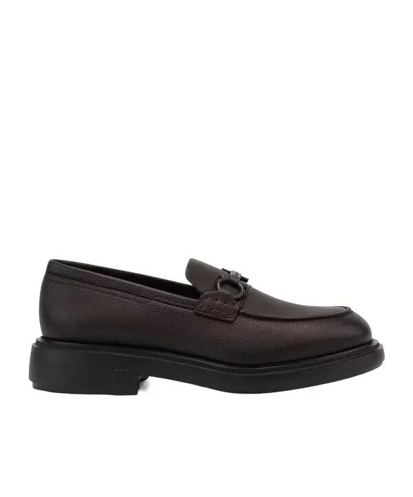 FERRAGAMO Gancini Plaque Slip-on Loafers - Black