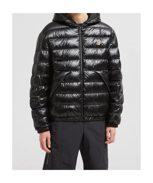Moncler Bergun Reversible Short Down Jacket