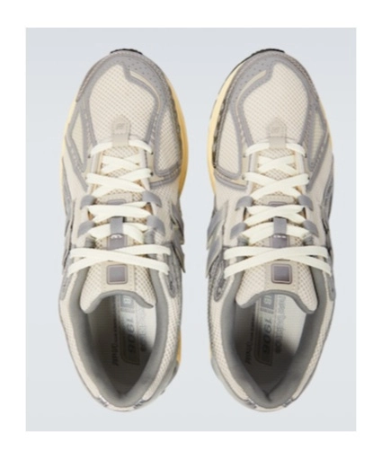NEW BALANCE 1906r Sneakers