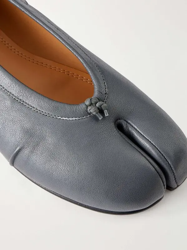 MAISON MARGIELA Tabi Split-toe Textured Leather Ballet Flats