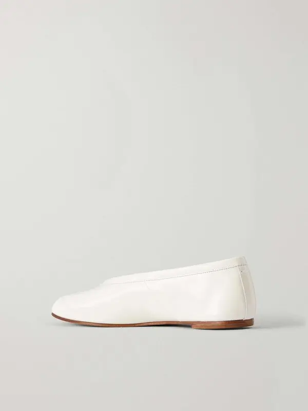 MAISON MARGIELA Tabi New Ballerina Split-toe Patent-leather Ballet Flats - White