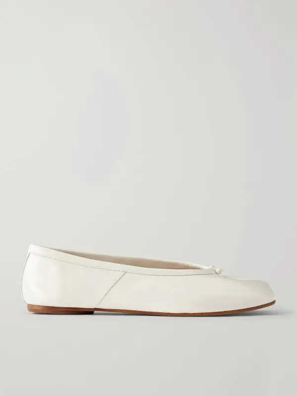 MAISON MARGIELA Tabi New Ballerina Patent Leather Flats - White
