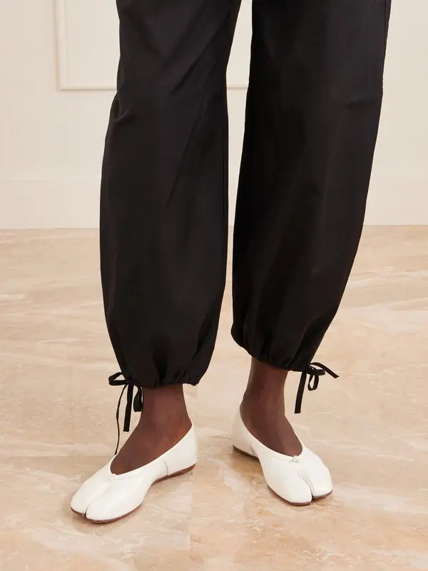 MAISON MARGIELA Tabi New Ballerina Patent Leather Flats - White