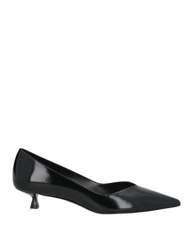 STUART WEITZMAN Glossed Leather Pointed Toe Pumps