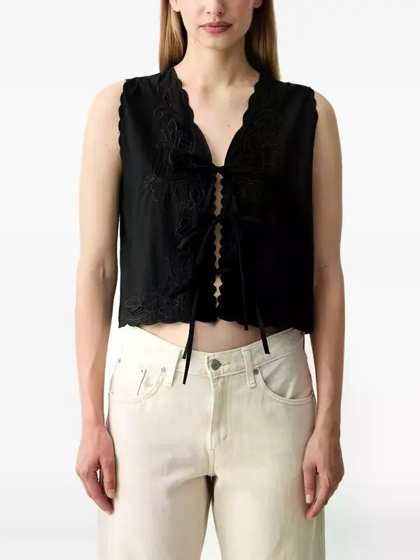 HOSS INTROPIA Cecilia Embroidered Scallop-edge Vest - Black