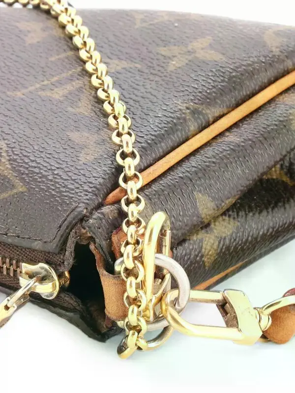 LOUIS VUITTON Monogram Canvas Eva Clutch Bag - Brown