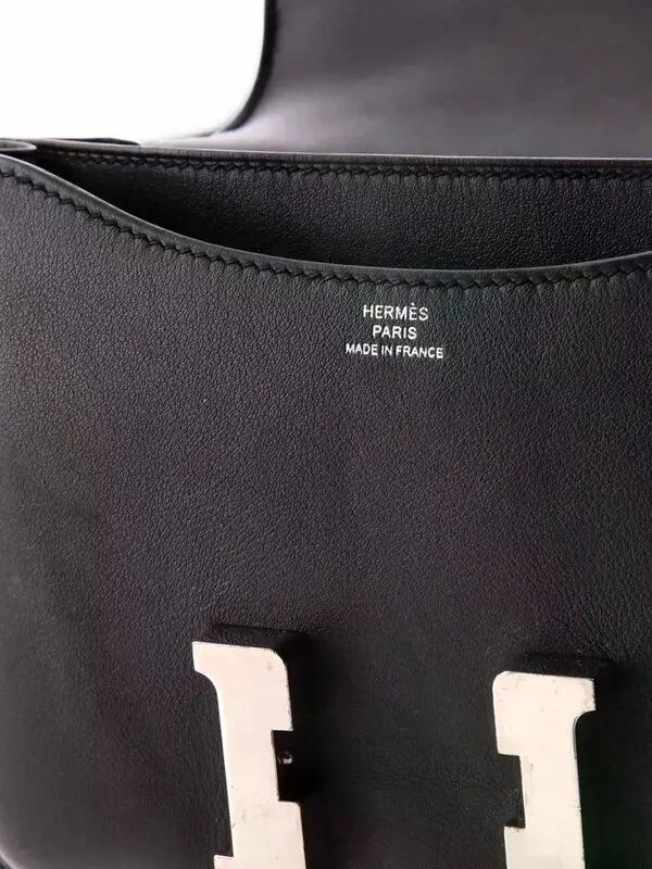 Hermès Constance Bag Swift 18 Crossbody Bag