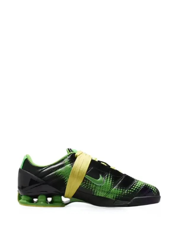 Nike Total 90 Shox Magia Sneakers - Black