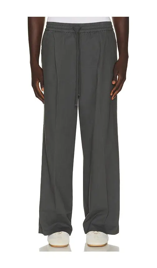 Fear Of God Pleat Front Drawstring Pant In Grey