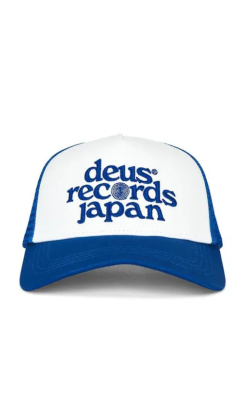 Deus Ex Machina Strata Trucker Hat In Blue - Daphne Blue