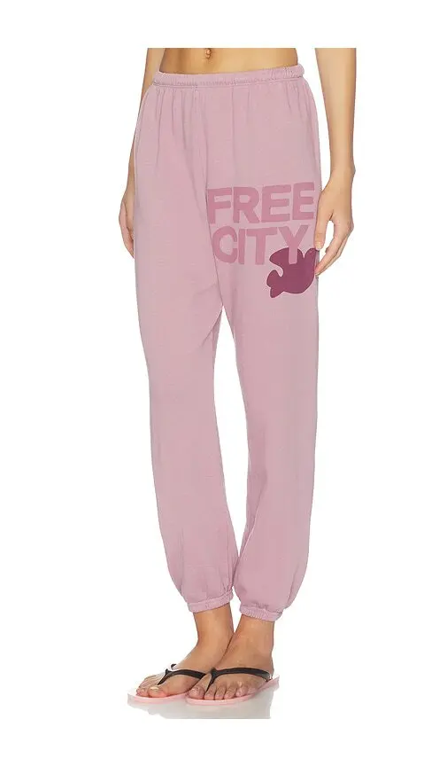 FREECITY Large Sweatpant In Blush