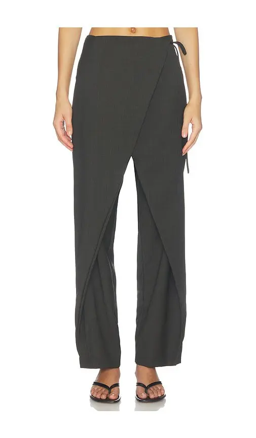 ST. AGNI Wrap Rouleau Pants In Grey - Umber