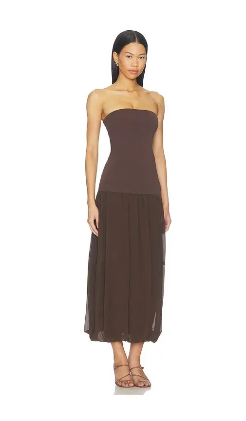 ST. AGNI Strapless Balloon Hem Dress In Brown