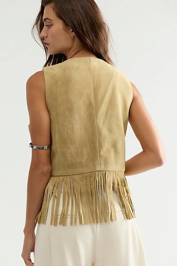 UNDERSTATED LEATHER Suede Fringe Vest