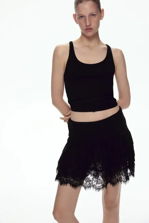 H&m Lace-trimmed Mini Skirt