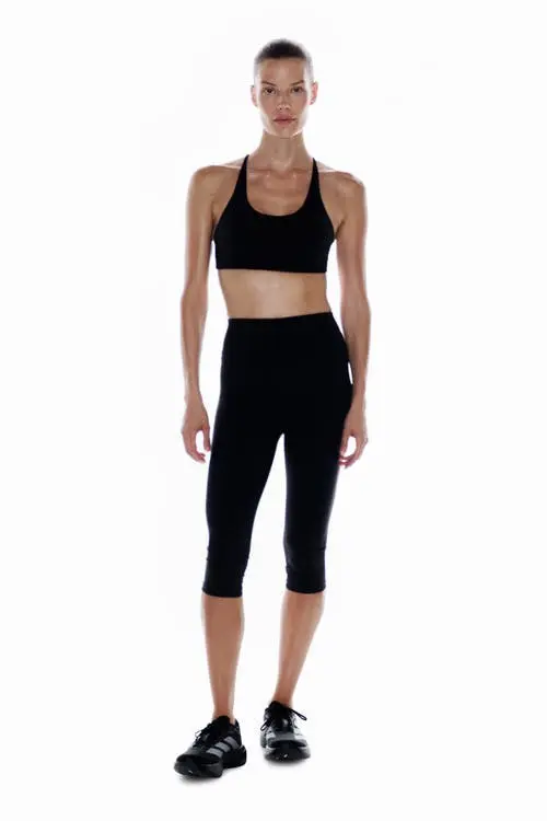 H&M Capri Leggings With Sculptmove