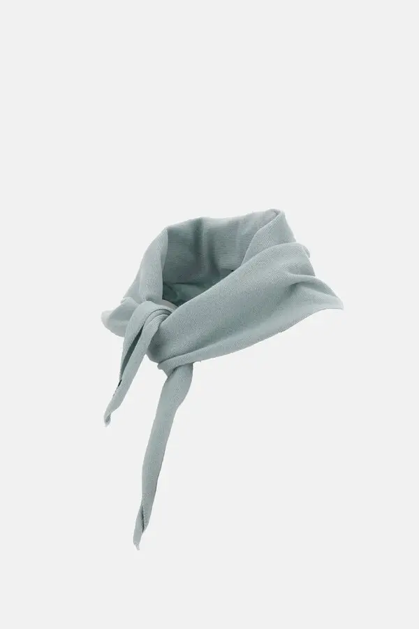 Extreme Cashmere N.35 Triangular Bandana Scarf