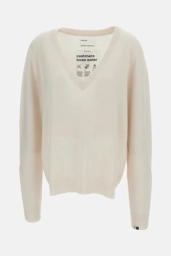 Extreme Cashmere N.492 V-neck Sweater Ben - Beige