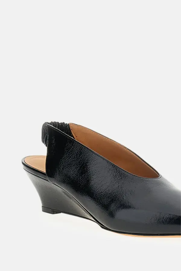 ODISSI Pointed Toe Wedge Slingbacks - Nero