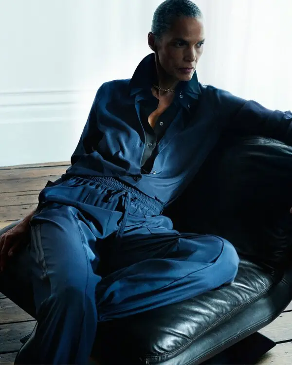 Serena Bute Silk Icon Jogger - Navy