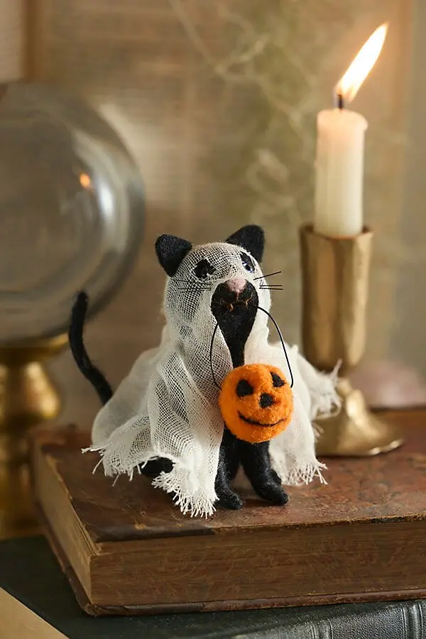 TERRAIN Ghost Cat Felt Critter