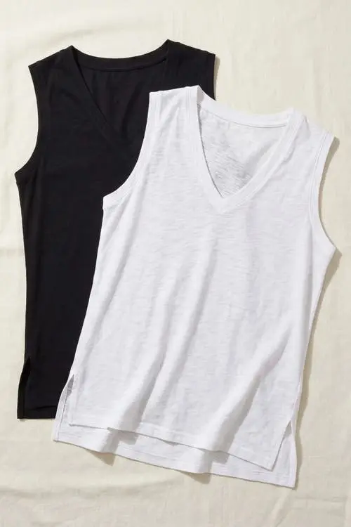 FRANNE GOLDE Slub Jersey V-neck Sleeveless Tank - Black