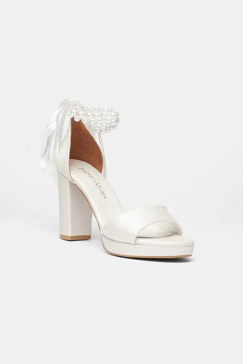 PROLOGUE SHOES Tiara Block Heel Bridal Sandal - Ivory