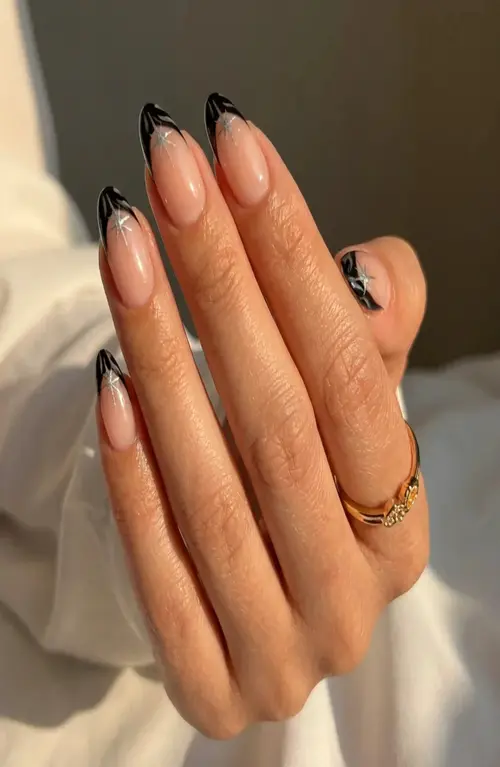NAIL POP STUDIO Almond Press-on Nails