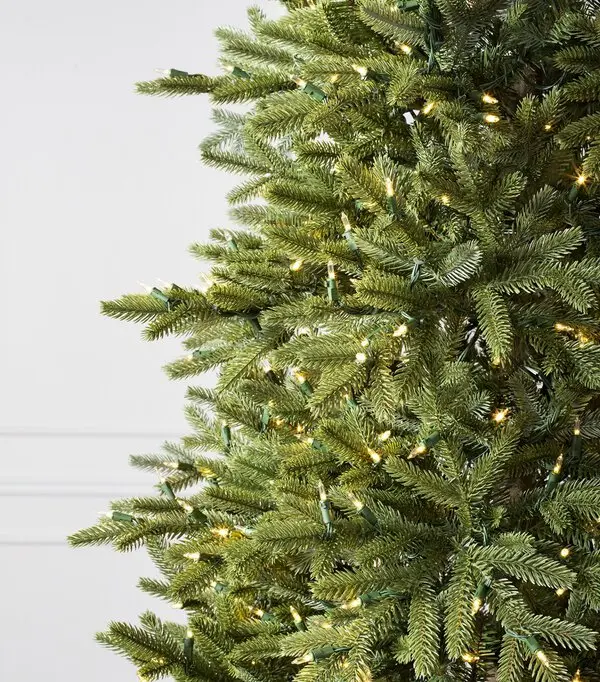 BALSAM HILL Norway Spruce Led Christmas Tree