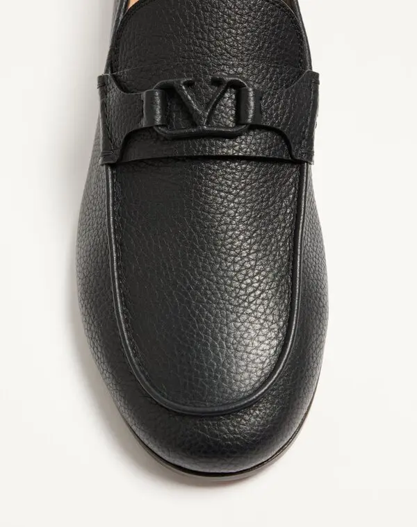 Valentino Garavani Vlogo Signature Deer Leather Loafer