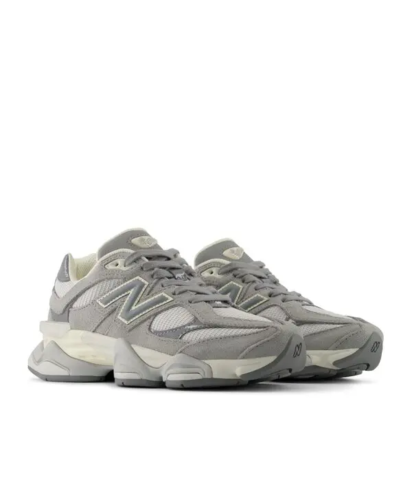 NEW BALANCE 9060 Sneakers