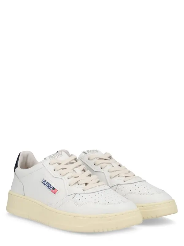 AUTRY Medalist Low Sneakers - White